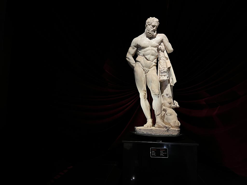 9 Temmuz 2022 – Herakles, Antalya Arkeoloji Muzesi, Antalya | Hayat ...